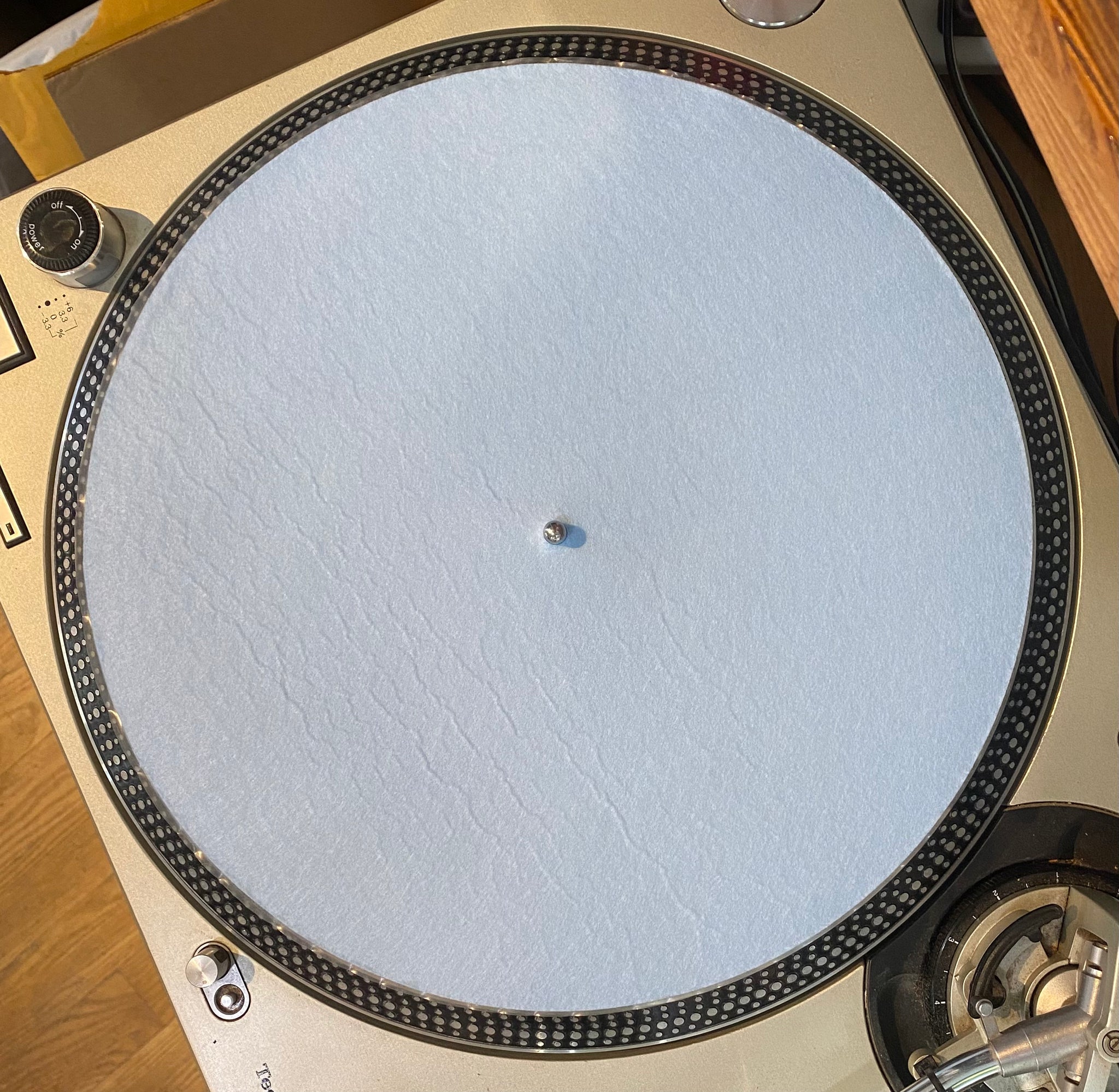 Limited Edition Vinyl Record Slipmat - Pantone543 - Slip Mat– Shuga Records